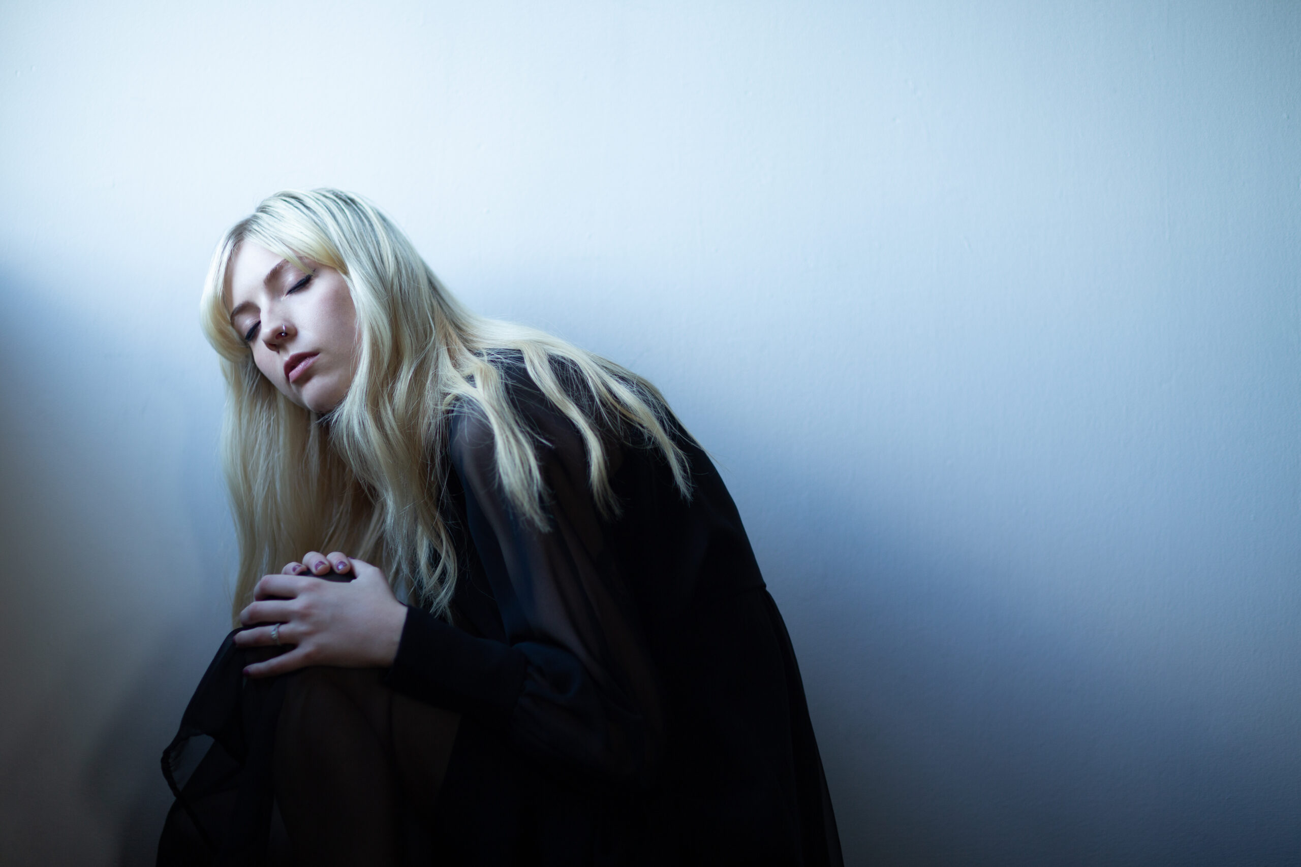 Ellis Shares Next Single Off Upcoming Album, "Embarrassing ...