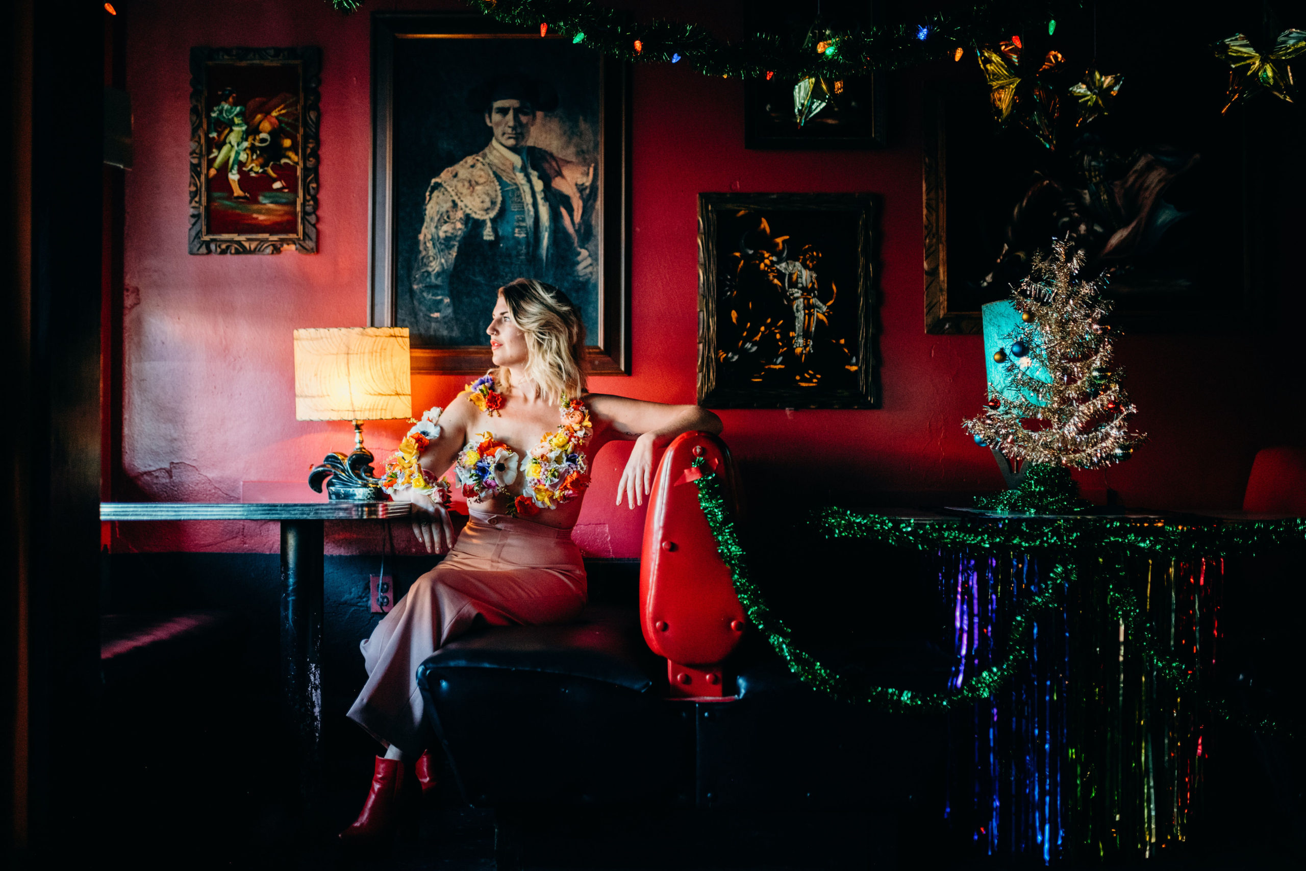 Song Premiere | Kate Dinsmore, "Version of Me" - Ghettoblaster Magazine