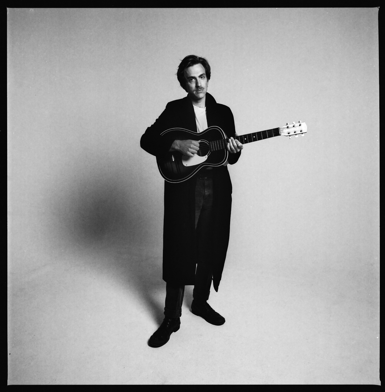 Andrew Combs Drops New Single “Anna Please” - Ghettoblaster Magazine