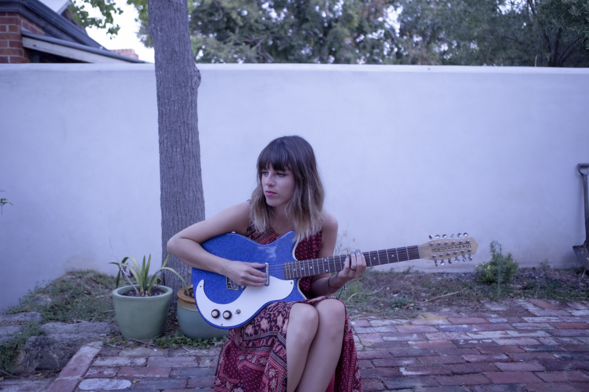 Melody’s Echo Chamber Shares New Single ”Unfold” - Ghettoblaster Magazine