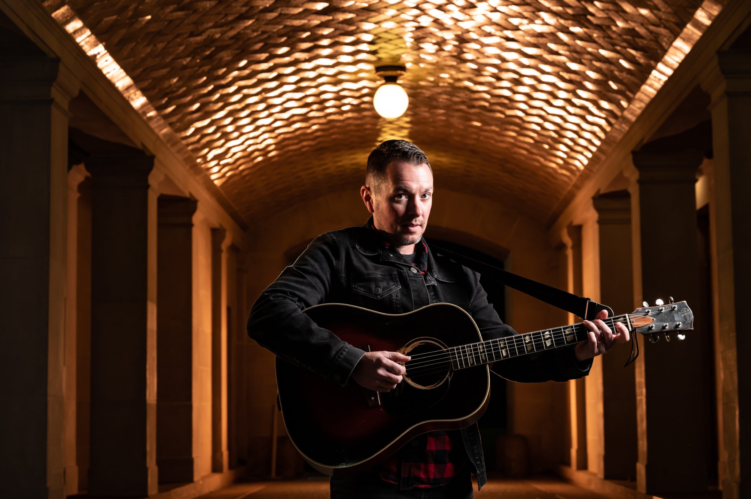 Song Premiere | Jeff Ellis, “Vacancy Hearts” - Ghettoblaster Magazine