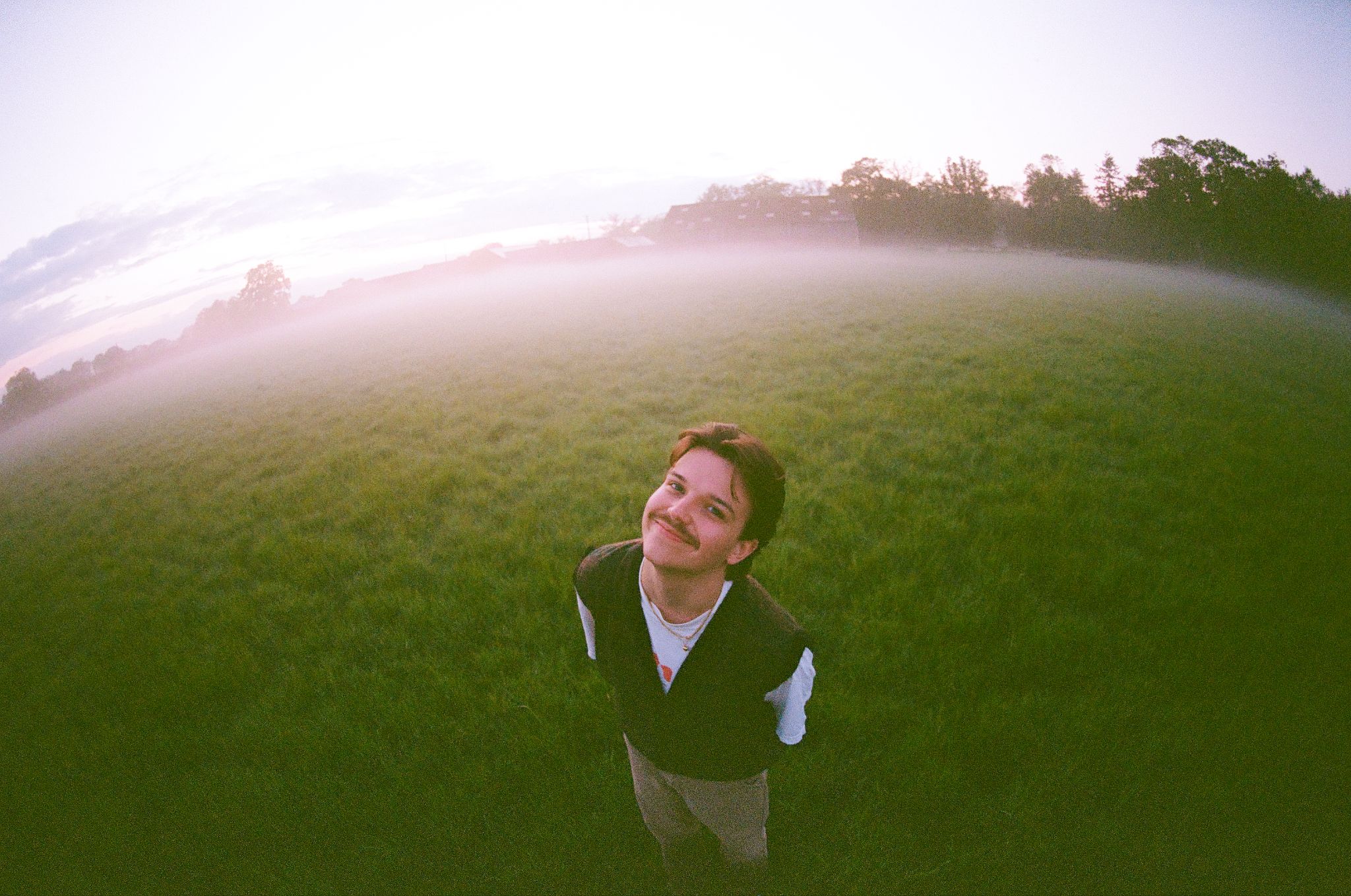 Gareth Donkin Shares New Single "Tell Me Something" - Ghettoblaster ...